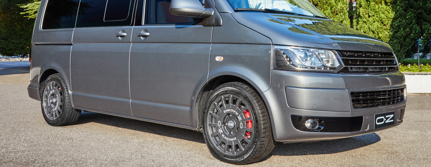 Rally Racing Van - OZ Racing